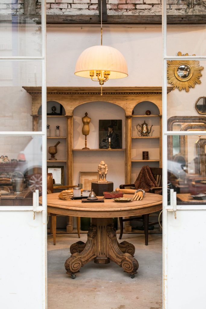 Delicate Antique - ECRU STUDIO