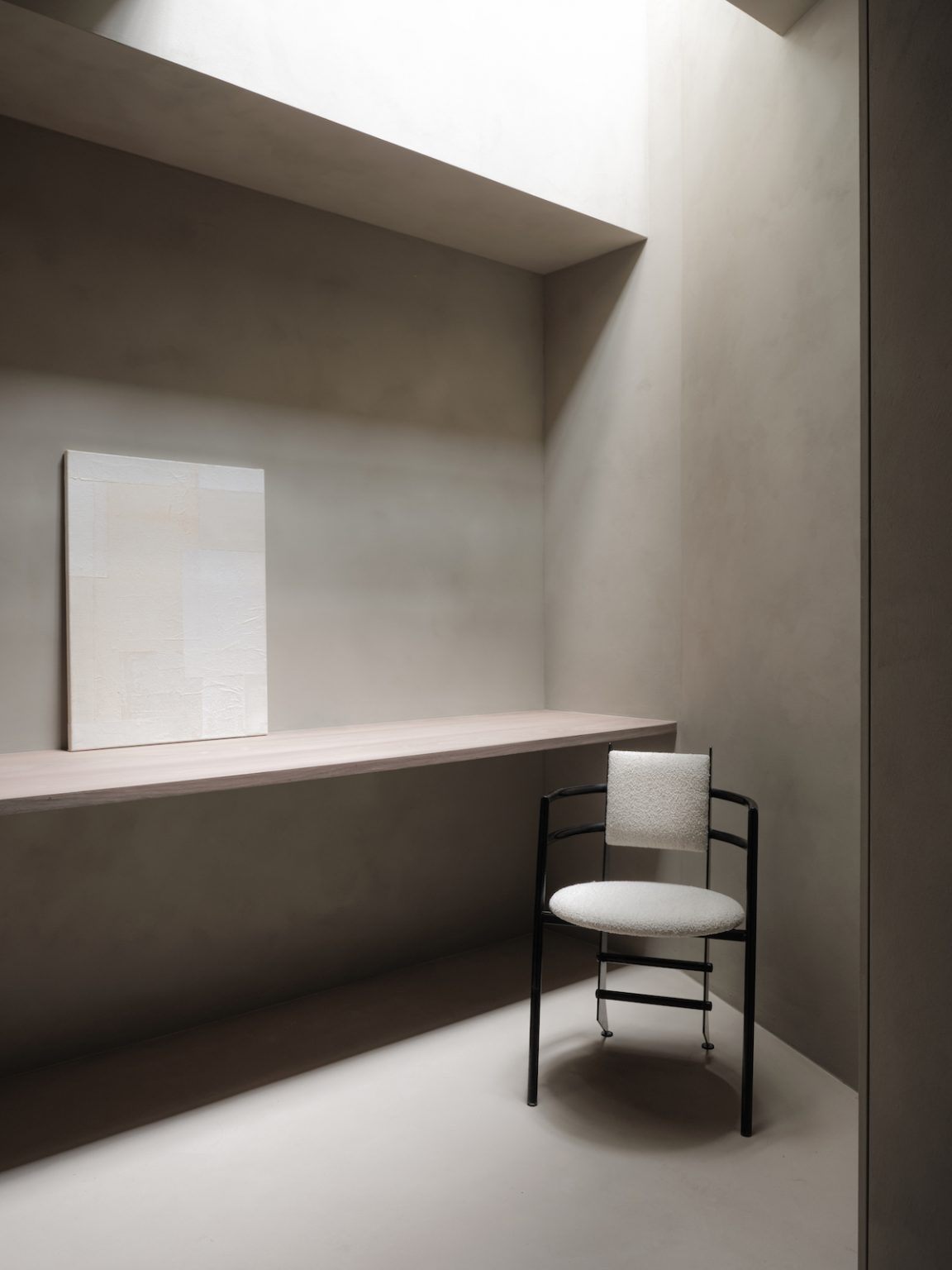 T House - ECRU STUDIO