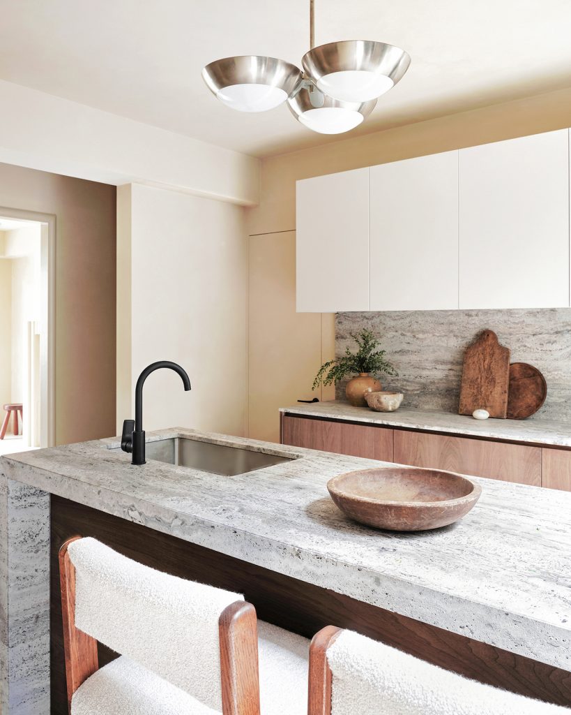 T House - ECRU STUDIO