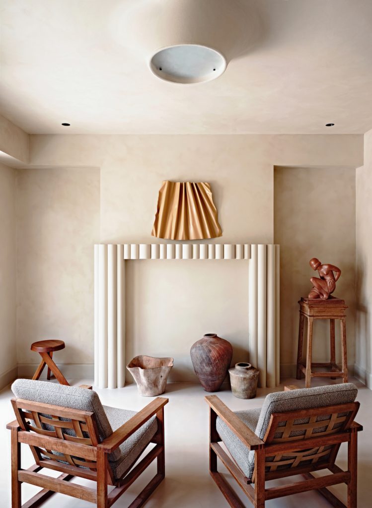 T House - ECRU STUDIO